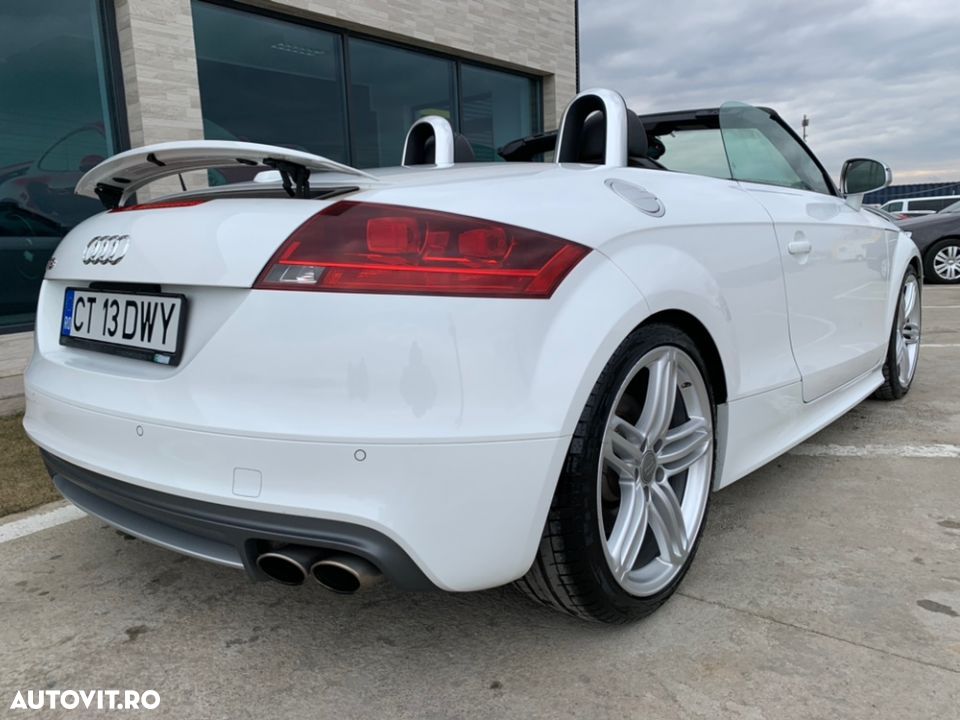 Top cinci automobile decapotabile accesibile disponibile pe Autovit.ro