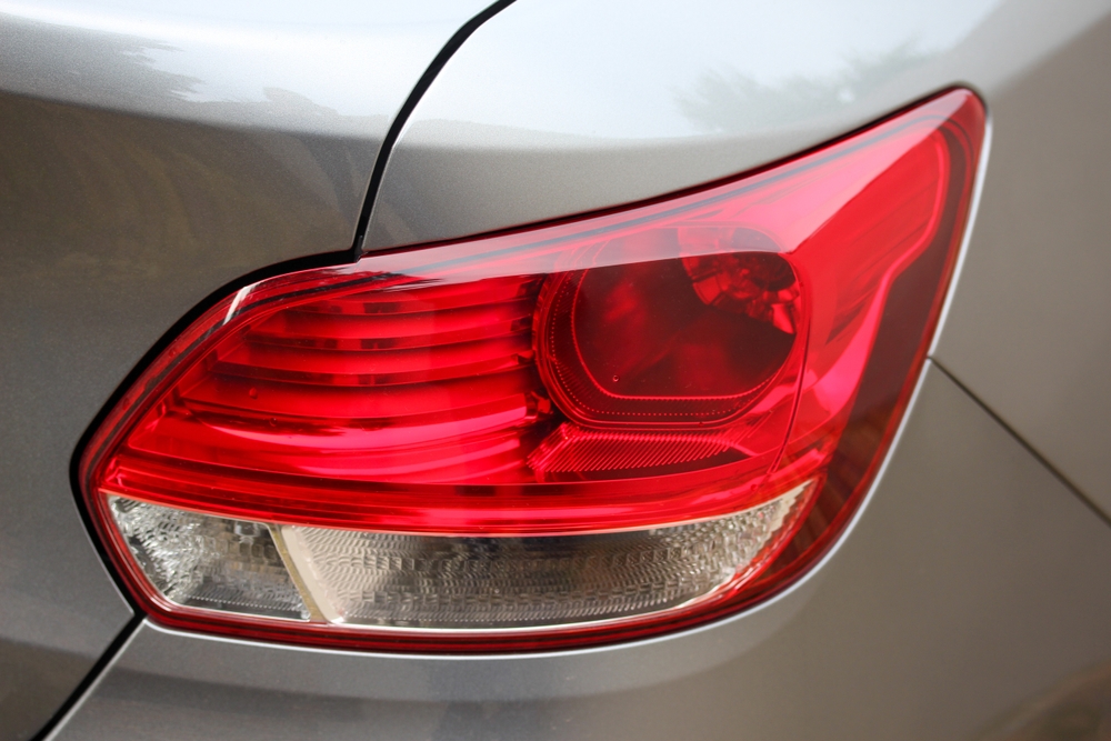 Ce este sistemul de iluminare auto si cum trebuie folosit