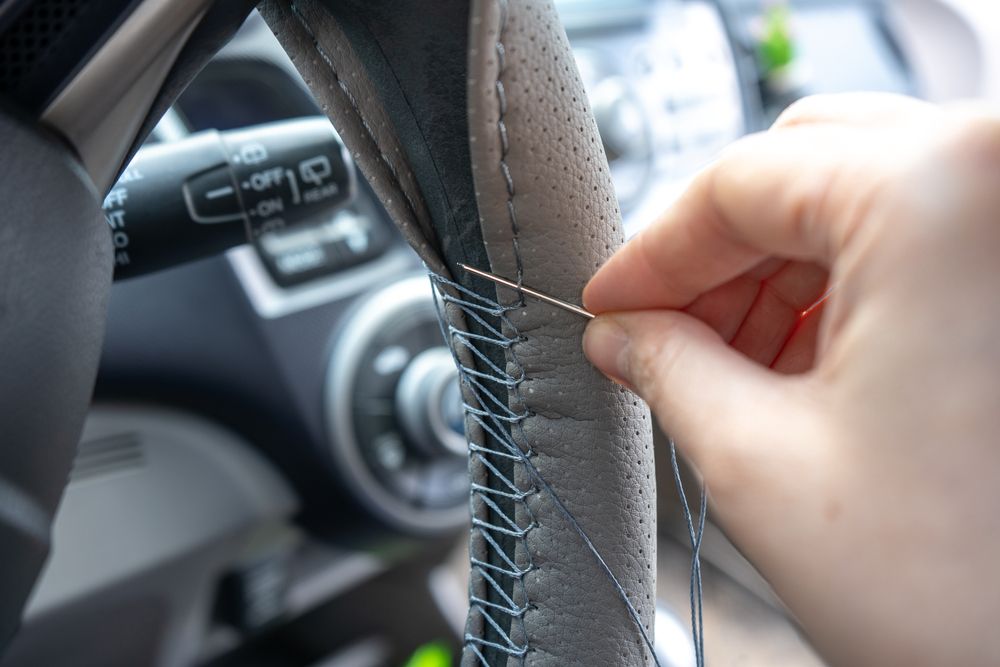 Cum imbraci volanul in piele | Autovit.ro